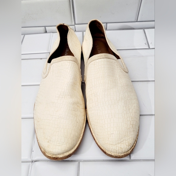 Trask | Shoes | Trask Ladies Off White Distressed Leather Loafer Flat ...